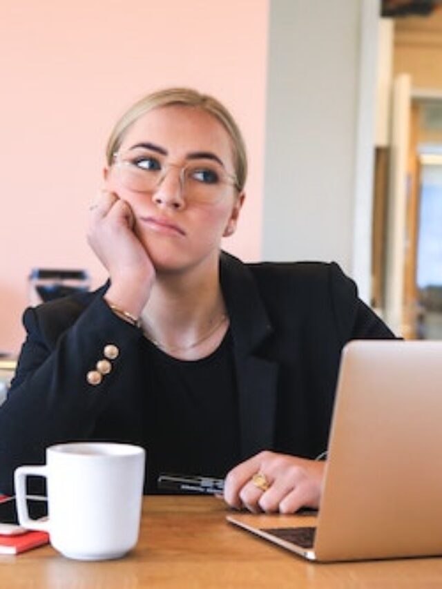 7 Best Practices to Ace your virtual job interview - Mrs. Daaku Studio