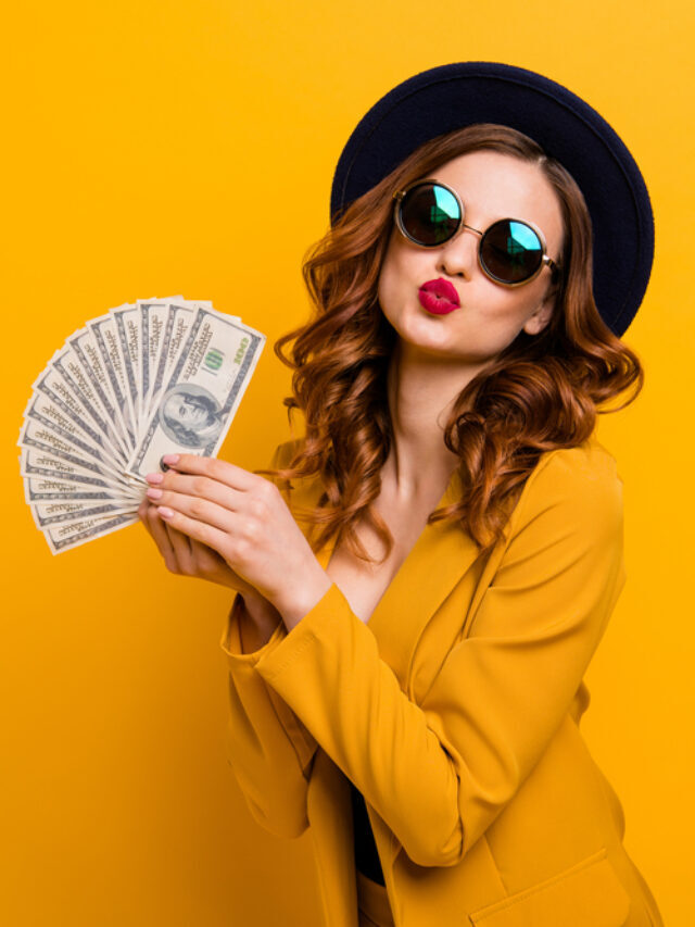 9 "Real" Reasons Why 6 Figure Earners Choose Frugality - Mrs. Daaku Studio