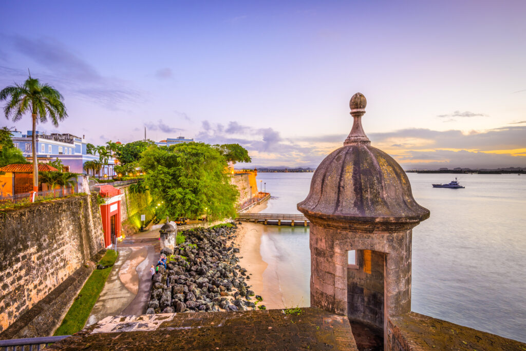 10 Cheapest Caribbean Island Vacations For Budget-Friendly Getaways